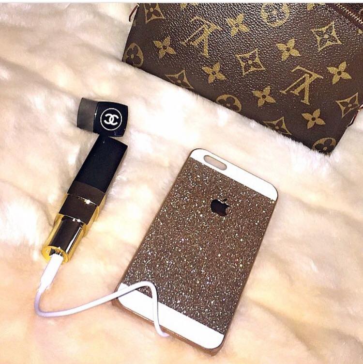 20 Cute Branded Mobile Cases And Accessories For Teen Girls