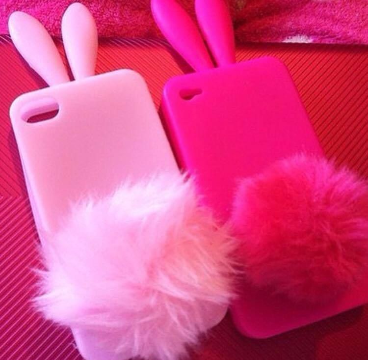 20 Cute Branded Mobile Cases And Accessories For Teen Girls