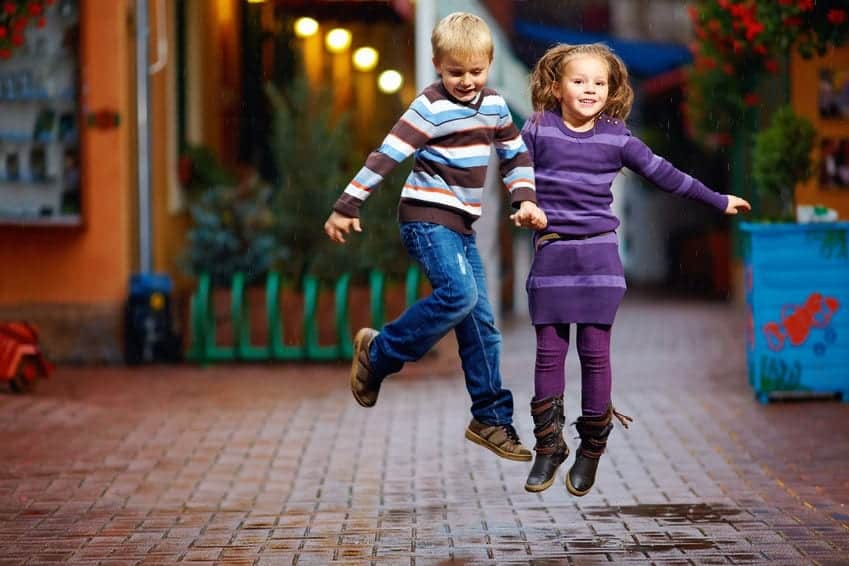 20 Cute Holiday outfits for Kids for Different Occasions – Branded Girls