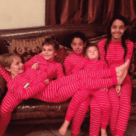 14 Cute Matching Outfits For Siblings That The Family Will Love ...
