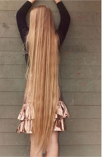 Longest Hair Women- 30 Girls with Longest Hairs In the World