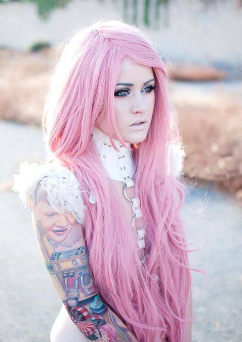 Longest Hair Women- 30 Girls with Longest Hairs In the World