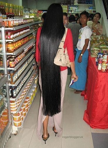 Longest Hair Women- 30 Girls with Longest Hairs In the World