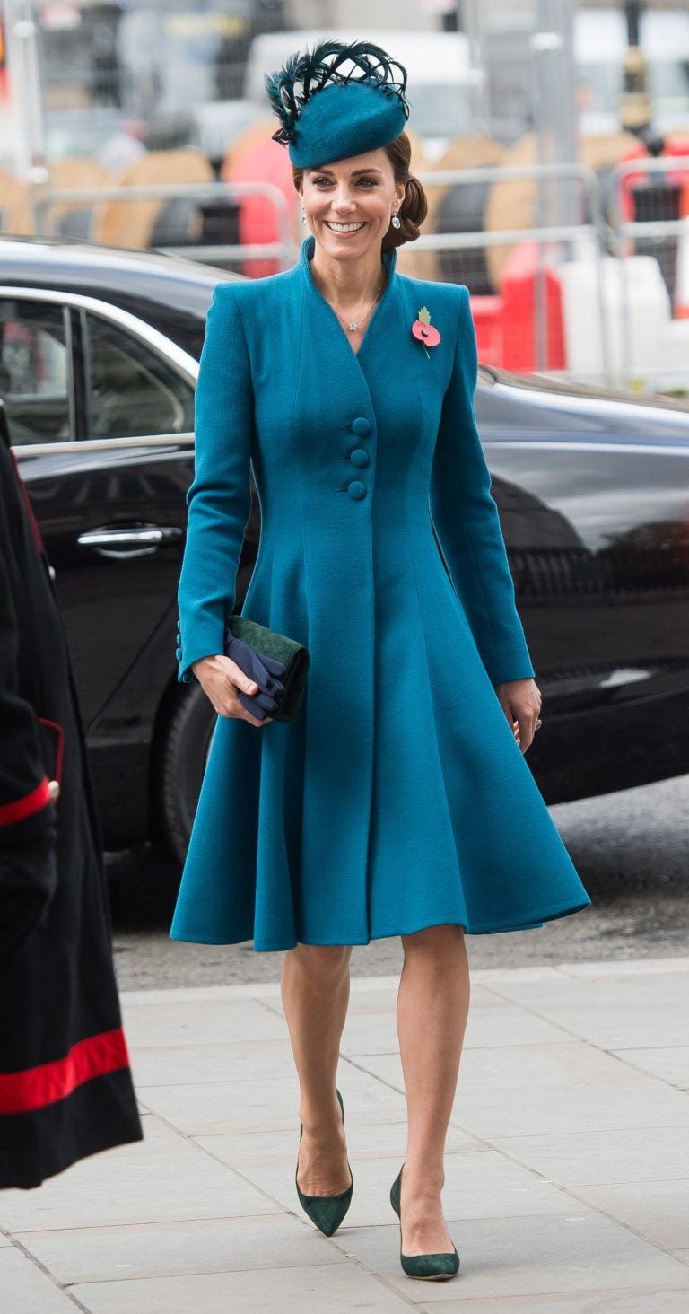 Kate Middleton’s Outfits – 25 Best Dressing Styles Of Kate – Branded Girls