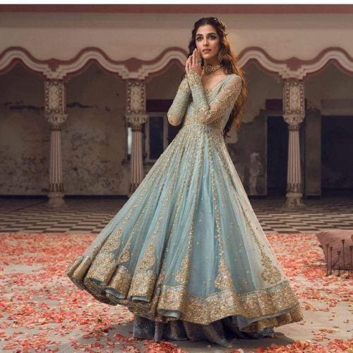 Maya Ali Outfits – 24 of Maya Ali’s Best Dresses Ever – Branded Girls
