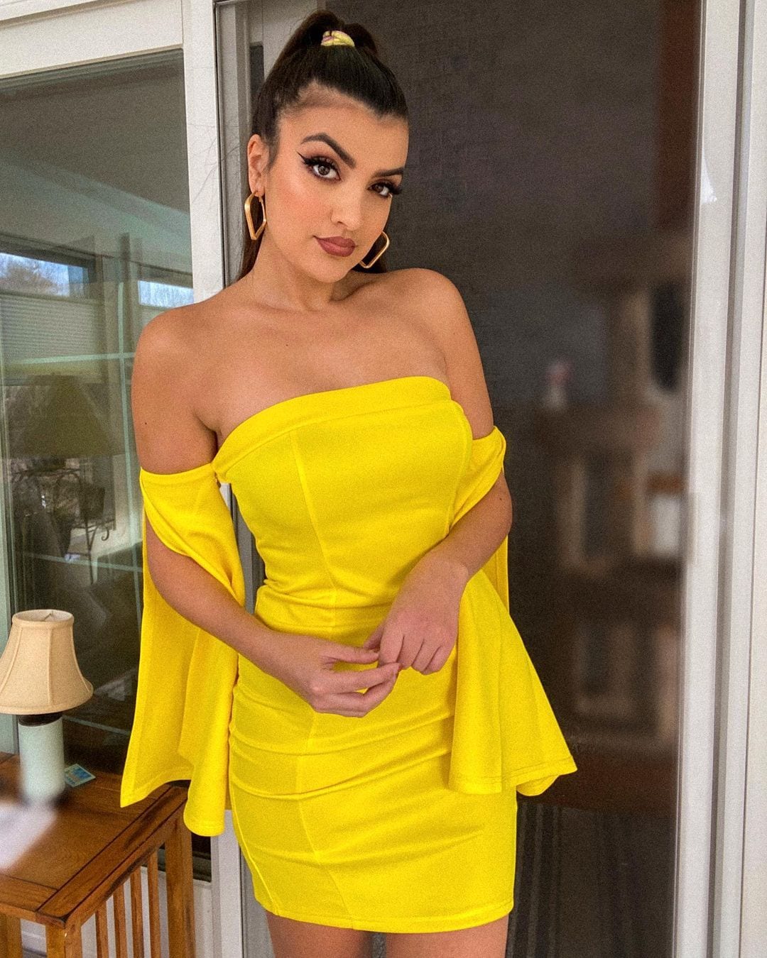 12 Best Bodycon Dresses For Skinny Girls With Styling Tips – Branded Girls