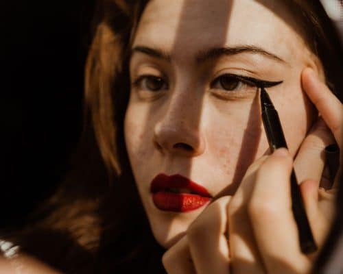 15 Top Eyeliner Brands To Try – With Prices & Reviews – Branded Girls