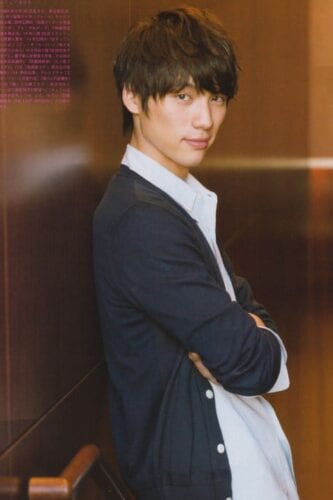 20 Top Japanese Actors – Most Handsome & Talented – Branded Girls