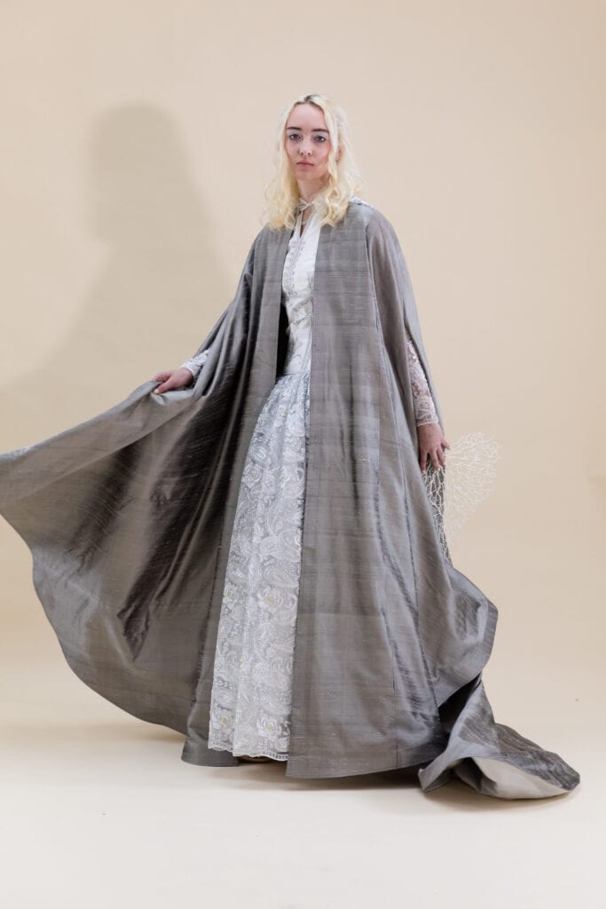 17 Most Beautiful Middle Eastern Outfits for Women to Wear – Branded Girls