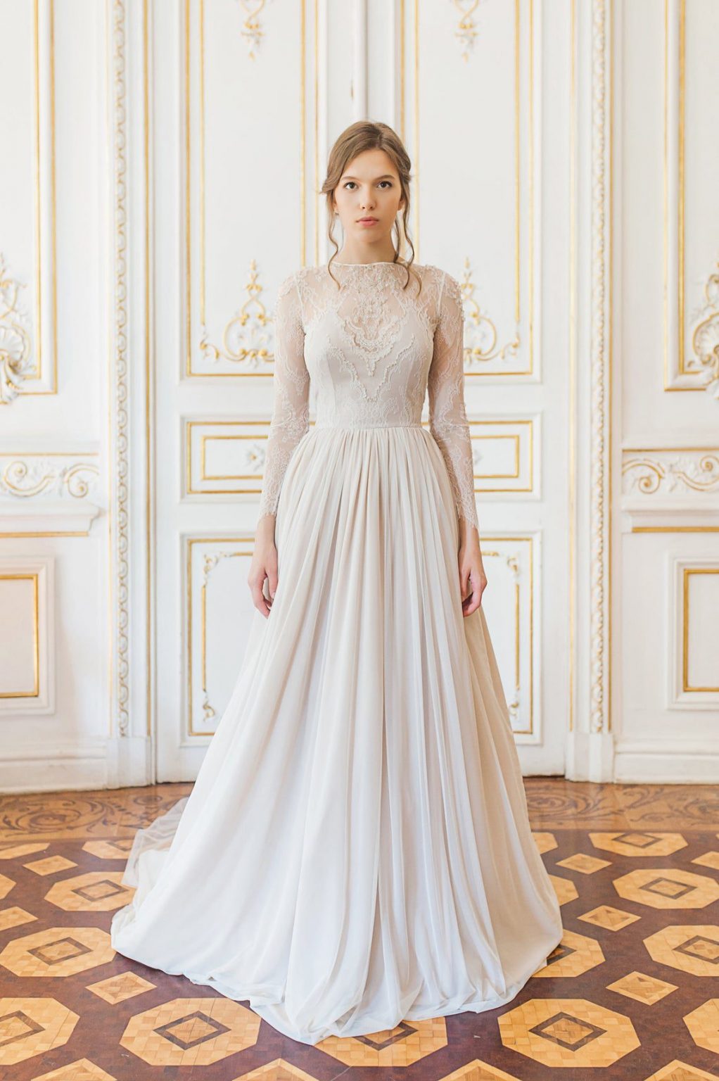 Modest Prom Outfits- 18 Cute and Modest Gowns to Wear For Prom ...