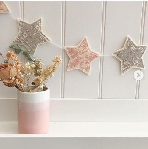 15 Best 2000s Themed Birthday Party Ideas To Try This Year – Branded Girls