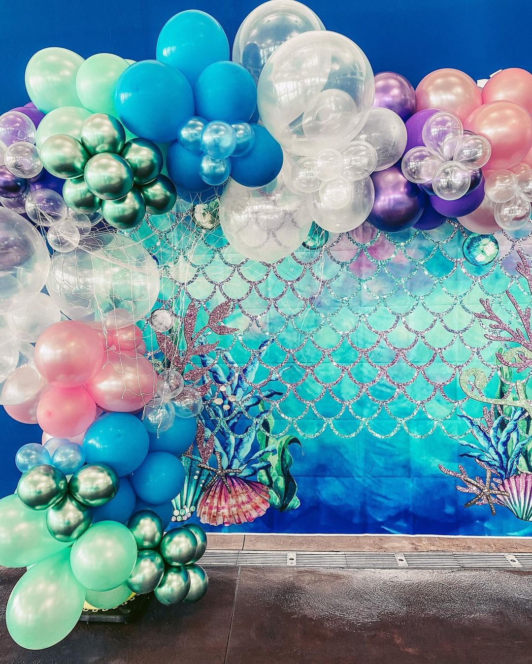 15 Amazing Ways On How To Cover Garage Walls For Birthday – Branded Girls