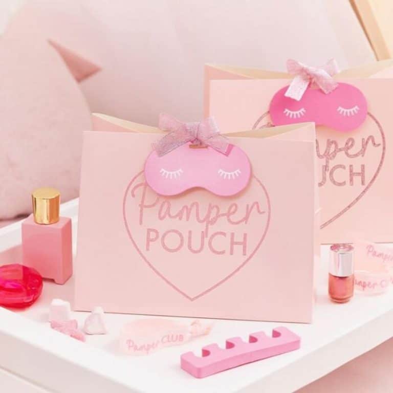 15 Best Girls Trip Goodie Bag Ideas – Price And Top Brands – Branded Girls