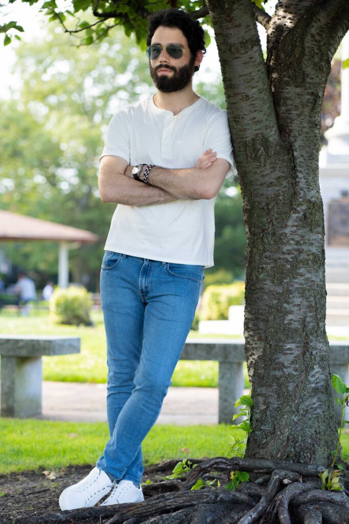 20 T-Shirts for Skinny Guys – T-Shirt Outfits for Skinny Men – Branded ...