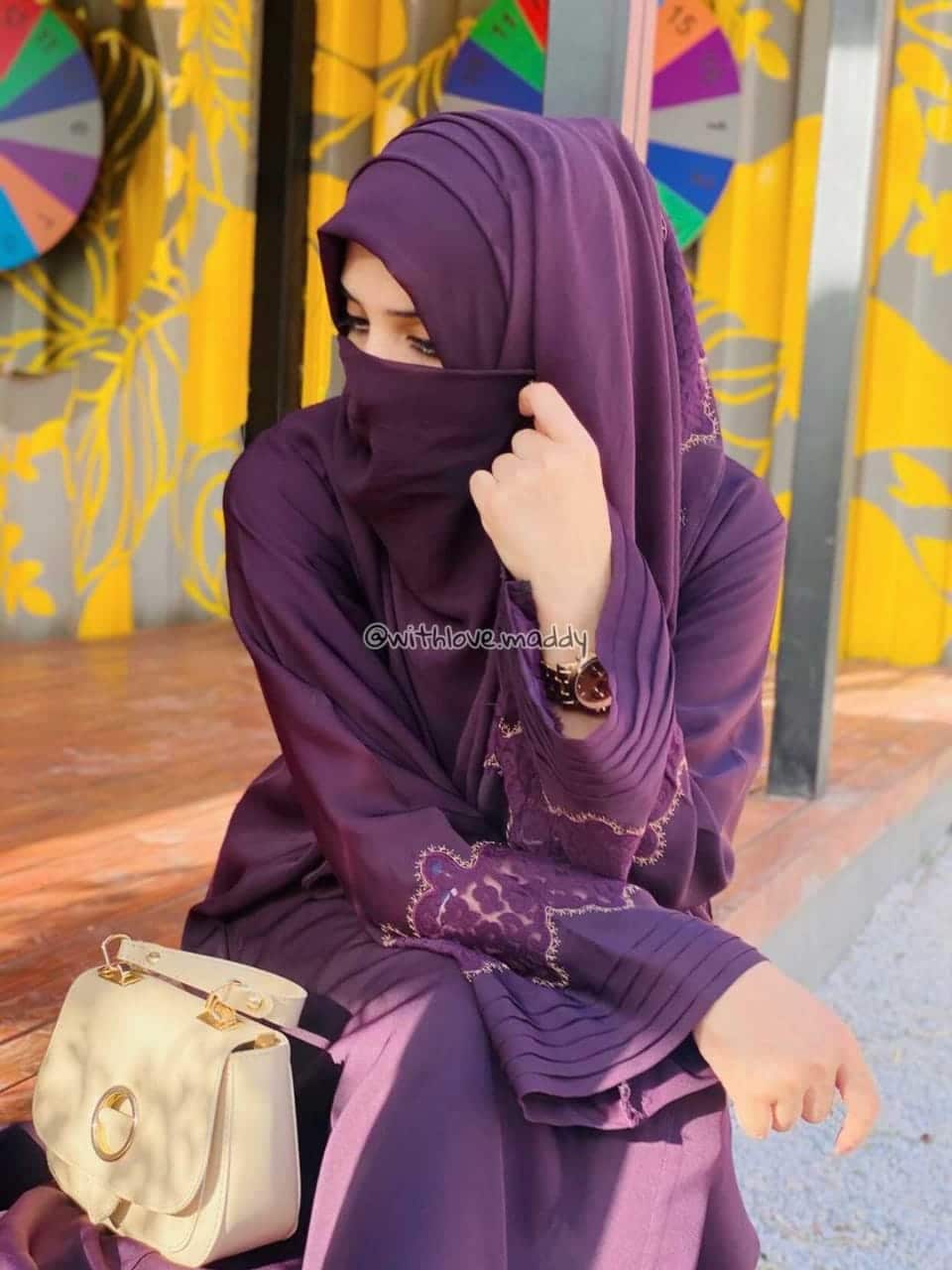 19 Top Abaya Brands In Pakistan That Will Elevate Your Look – Branded Girls