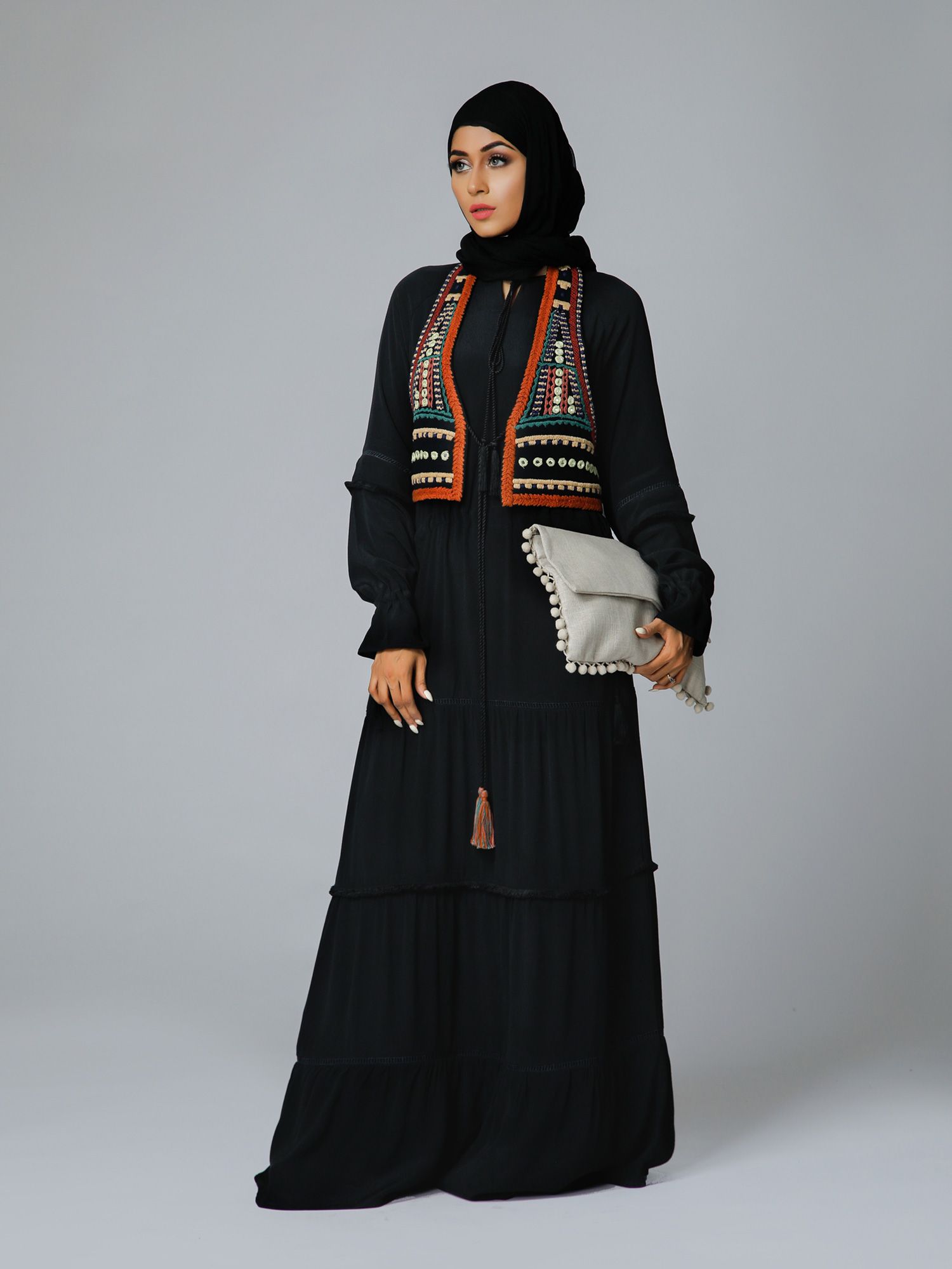 19 Top Abaya Brands In Pakistan That Will Elevate Your Look – Branded Girls