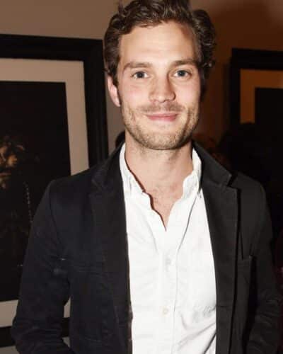 20 Hottest Male Celebrities With Dimples You’ll Love – Branded Girls