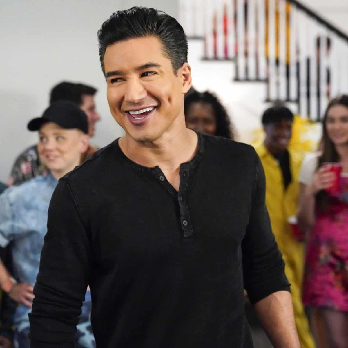 20 Hottest Male Celebrities With Dimples You’ll Love – Branded Girls