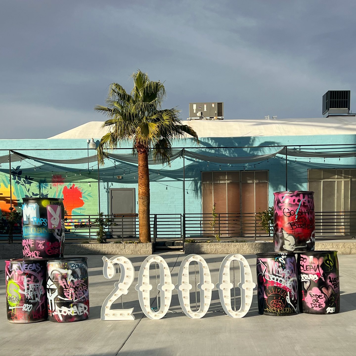 15 Best 2000s Themed Birthday Party Ideas To Try This Year – Branded Girls