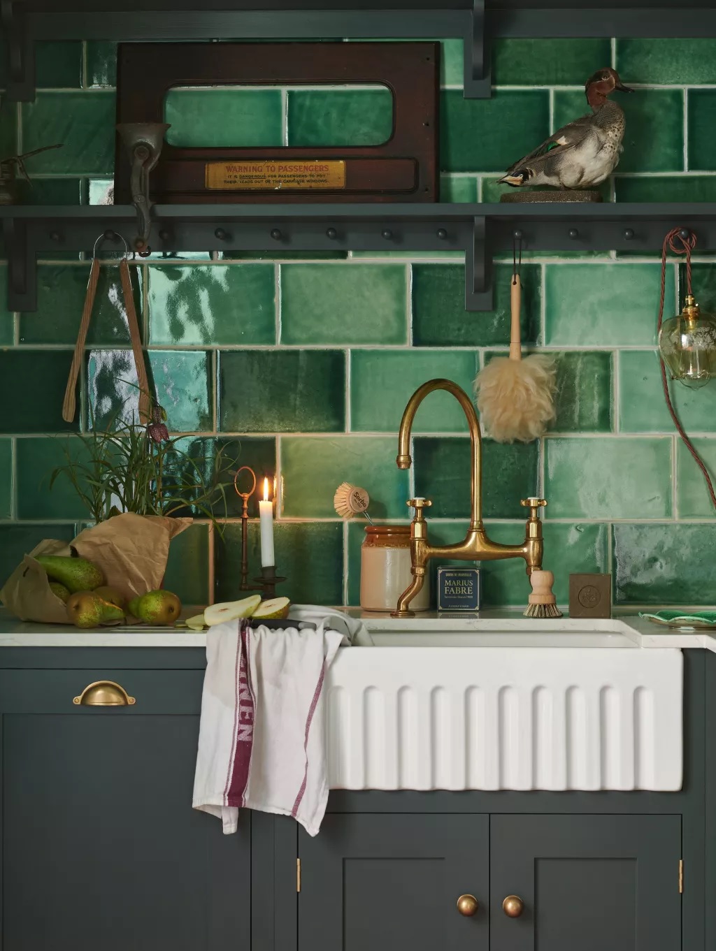15 Goth Kitchen Decor Ideas That You Can Easily Copy – Branded Girls