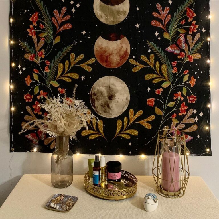 How To Plan A Moon Theme Party? 30 Best Moon Party Decorations ...