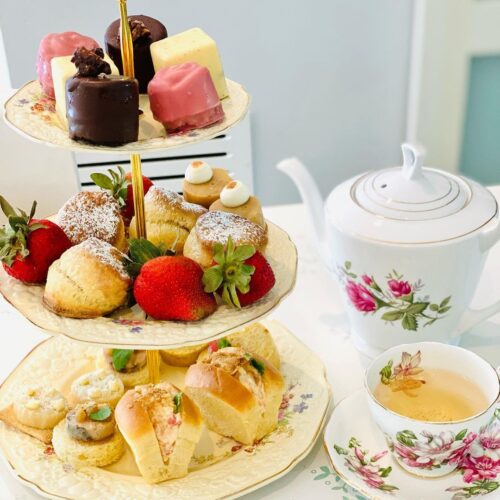 How To Plan A Vintage Tea Party? Everything You Need To Know – Branded ...