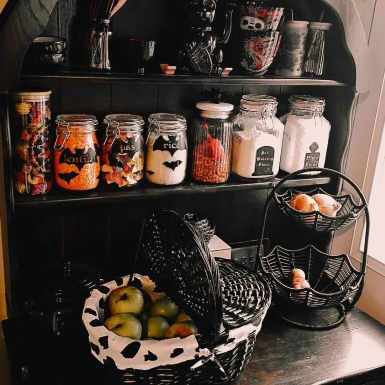 15 Goth Kitchen Decor Ideas That You Can Easily Copy – Branded Girls