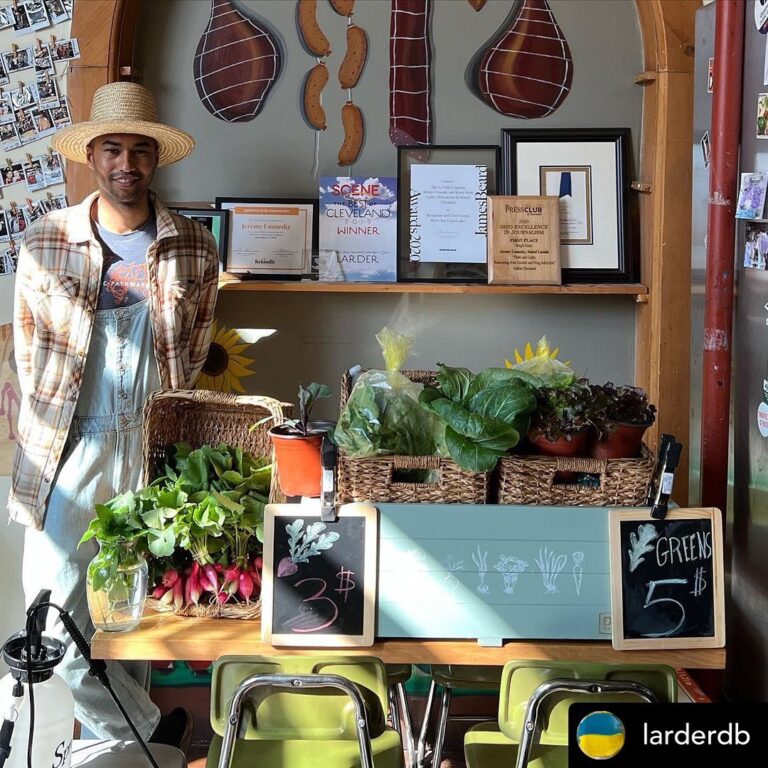 20 Beautiful Farmers Market Display Ideas for Every Budget – Branded Girls