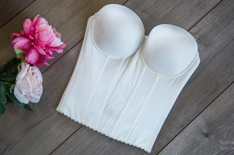 10 Best Strapless Bras That Won’t Fall Down (With Prices) – Branded Girls